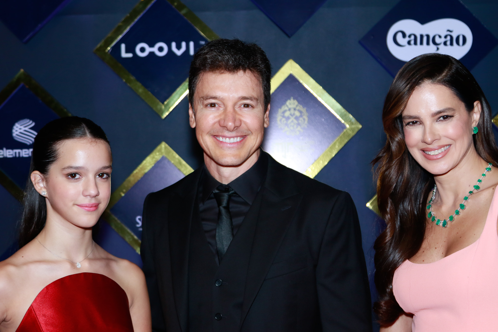 Leilão de Neymar: Confira os looks de Ana Castela, Deolane, Siebert e ...