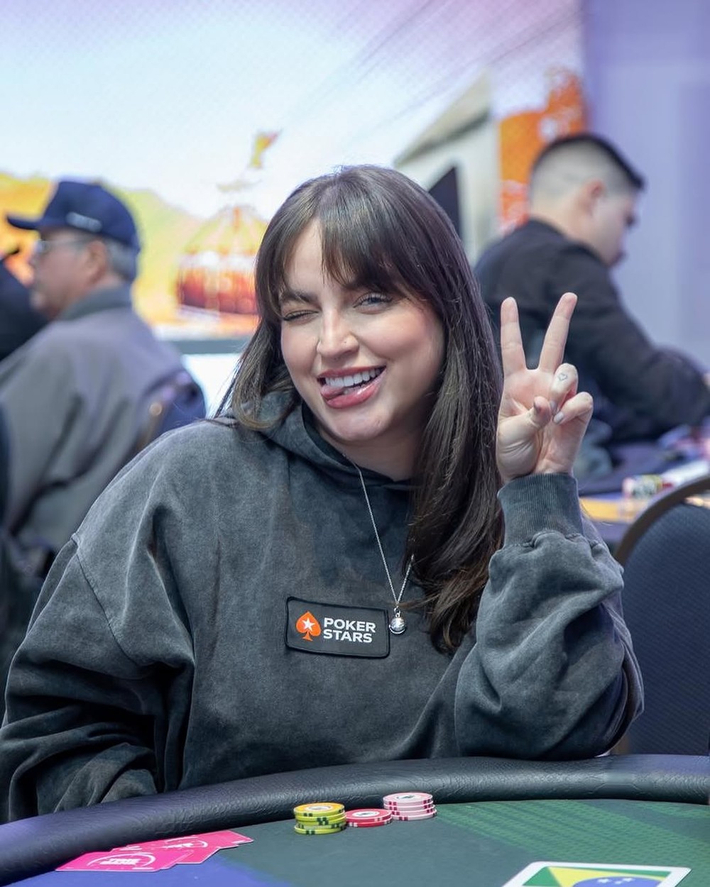 Bruna Unzueta: 'Só lido com competição no poker, não gosto de competir ...