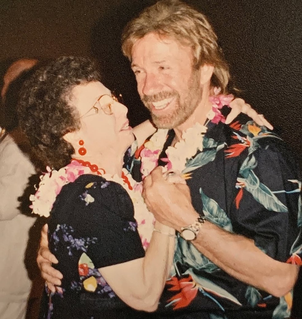Mãe de Chuck Norris morre aos 103 anos - Primeira Hora