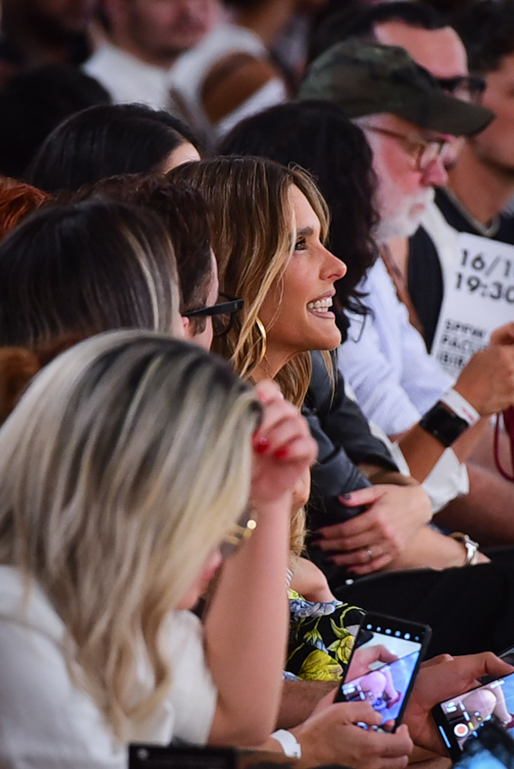 SPFW: Fernanda Lima prestigia estreia dos filhos, João e Francisco, na ...