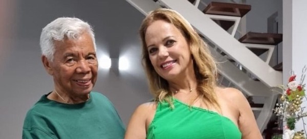 Mulher de Roque fala sobre internação por Covid e relata 'medo de perdê-lo'