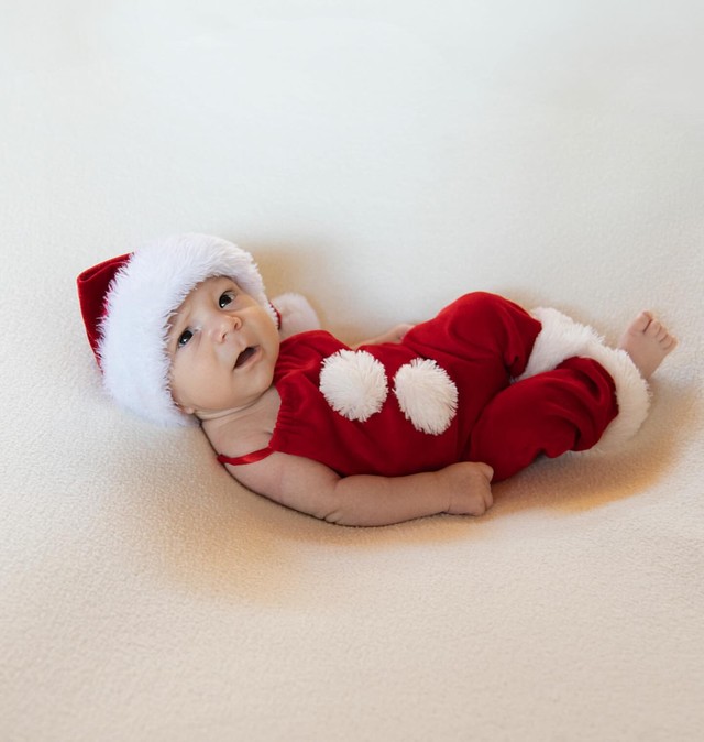 Viih Tube encanta com fotos de Ravi em ensaio de Natal: 'Nosso maior ...