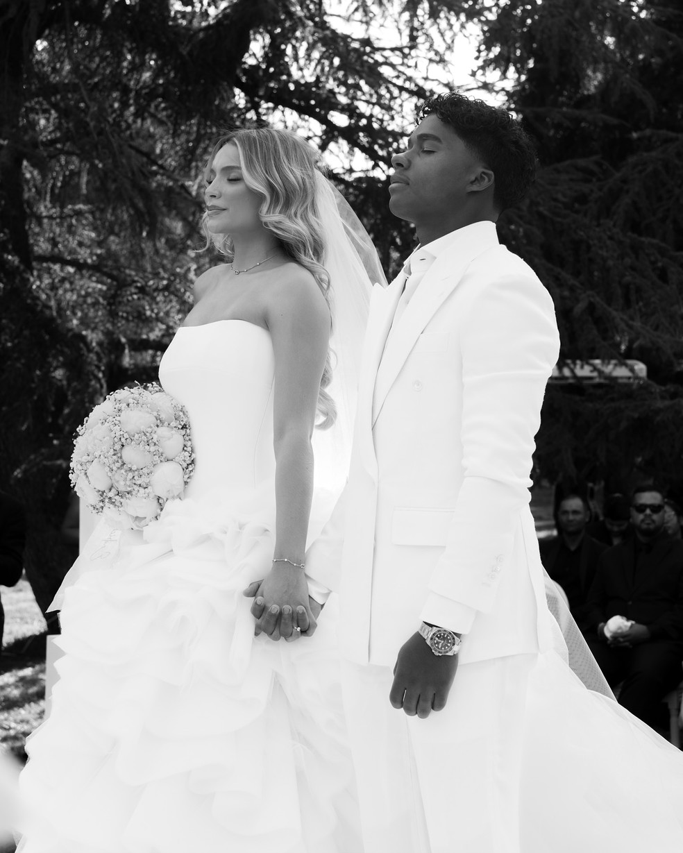 Endrick e Gabriely Miranda surpreendem com fotos inéditas de casamento ...