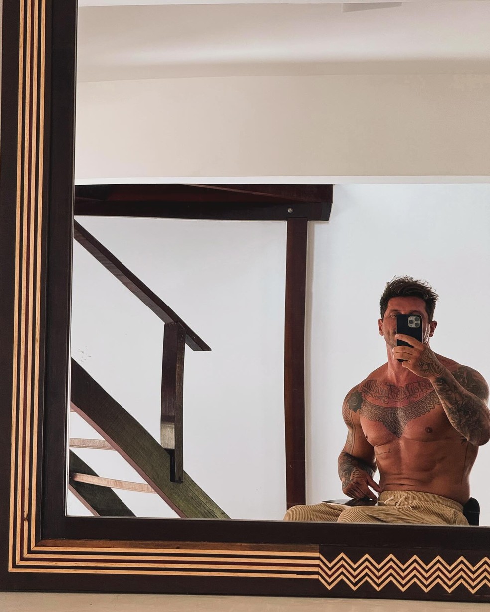 Fernando Fernandes está solteiro e aberto ao amor: 'A gente não escolhe'