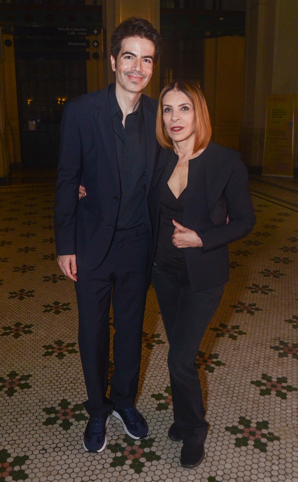 Bianca Rinaldi faz aparição pública rara com o marido em evento