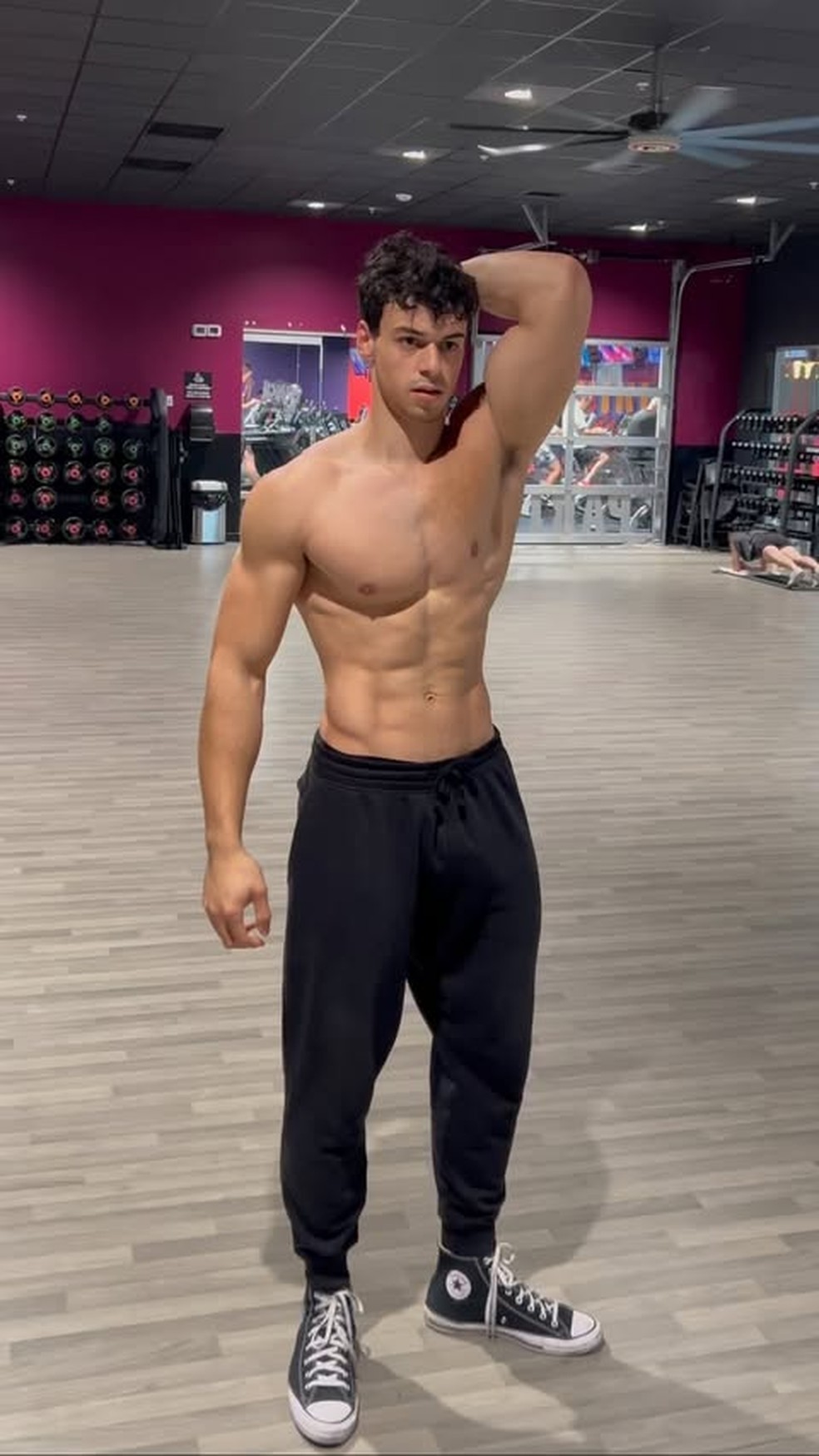 Filho de Xanddy e Carla Perez impressiona ao exibir supercoxas em ...