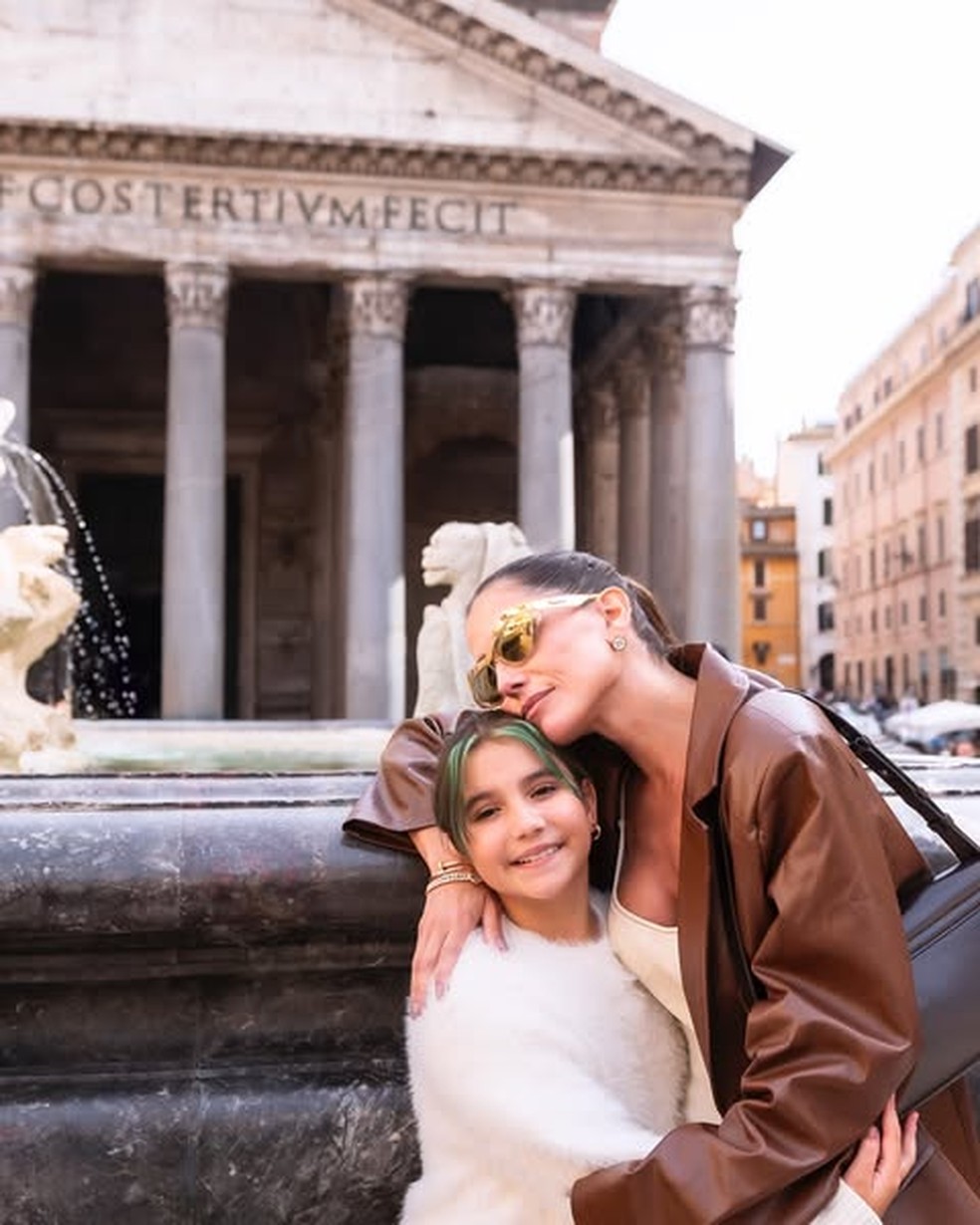 Deborah Secco conta experiência no Vaticano após morte do Papa Francisco