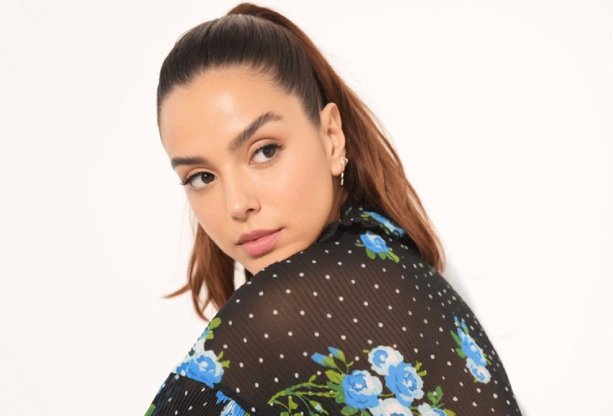 Giovanna Lancellotti é submetida a cirurgia no joelho no Rio de Janeiro