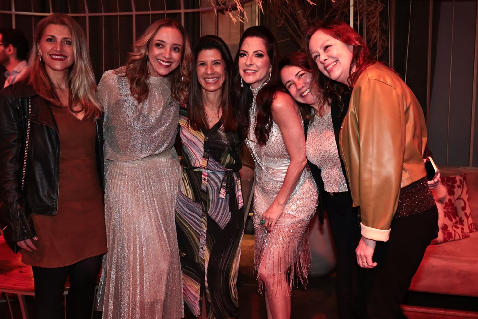 Ana Paula Padrão celebra 60 anos com festança com marido, Erick Jacquin ...