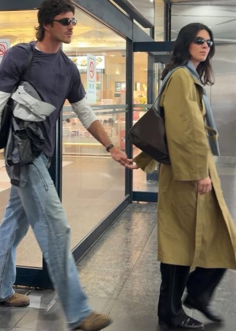 Kendall Jenner e Jacob Elordi aparecem de mãos dadas em Tóquio; foto e ...