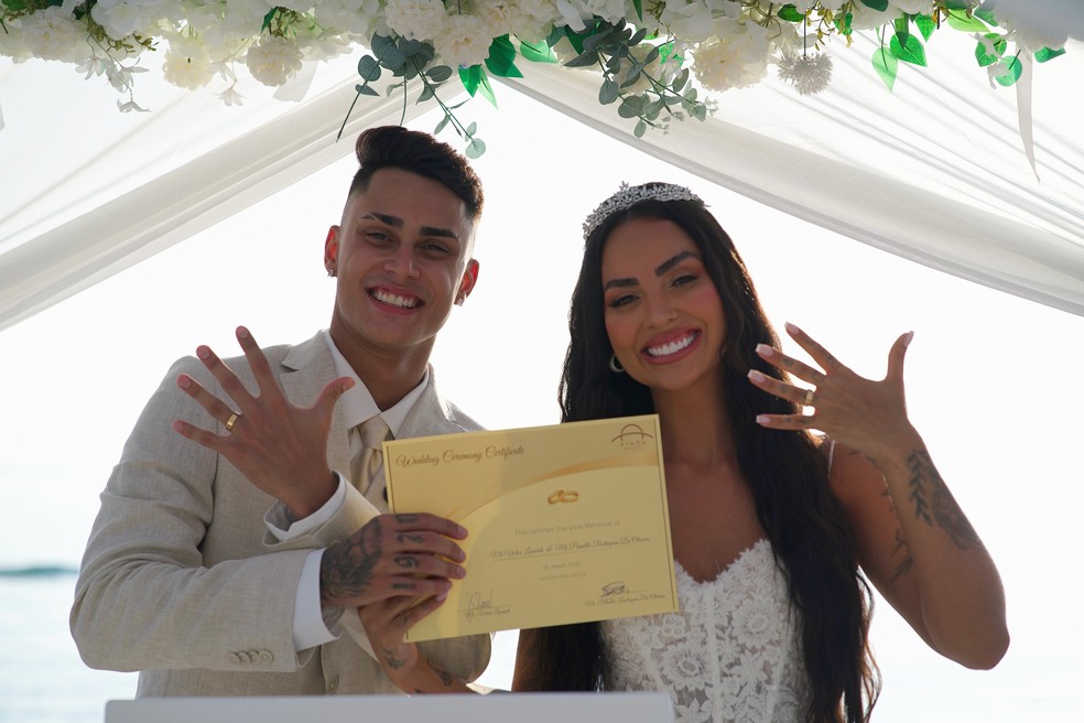 Pamella Rodrigues e Victor Lunardi se casam nas Maldivas com cenário paradisíaco: 'Do jeitinho ...