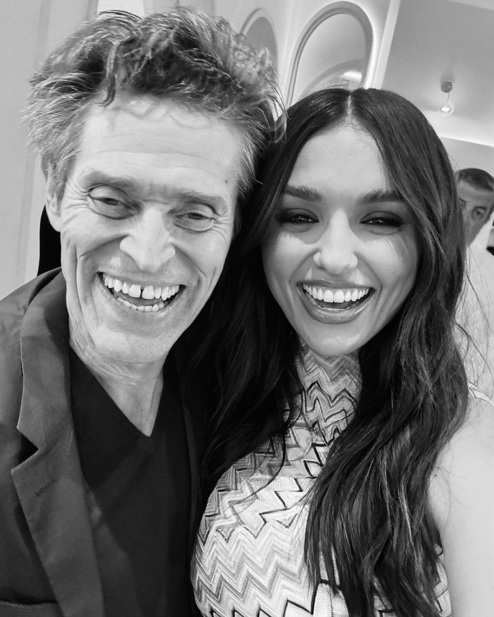 Rafa Kalimann compartilha momento do encontro com Willem Dafoe