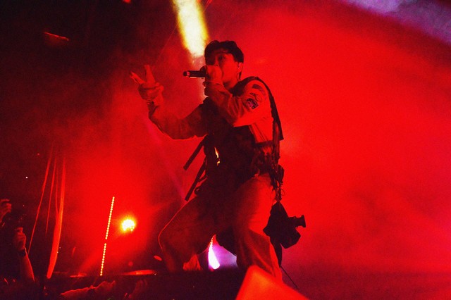 DPR emociona plateia em show único em São Paulo