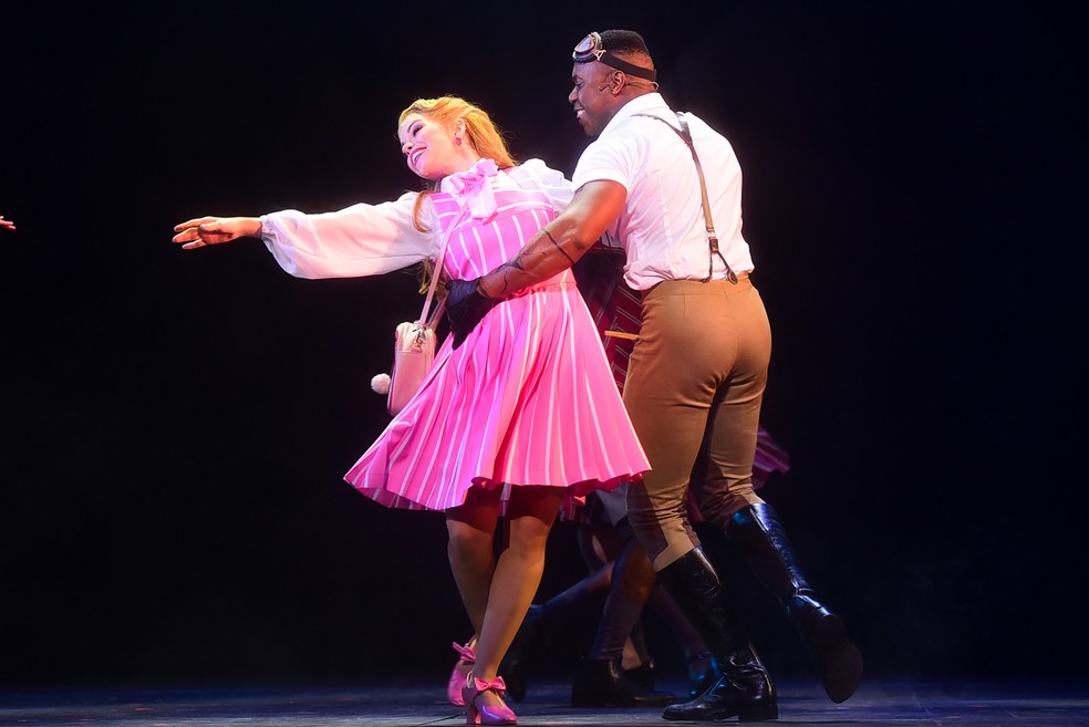 Wicked volta aos palcos de São Paulo com 40 mil ingressos vendidos na ...