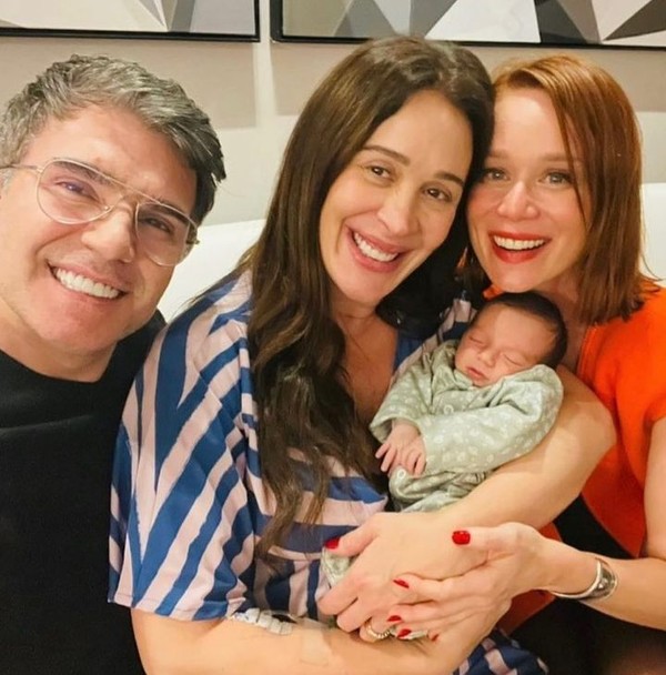 Mariana Ximenes visita Luca, e Claudia Raia se derrete: 'Encontro em ...