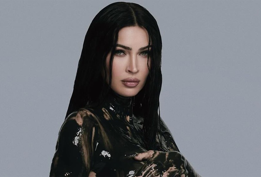 Grávida, Megan Fox mostra barriguinha de primeiro filho com Machine Gun ...
