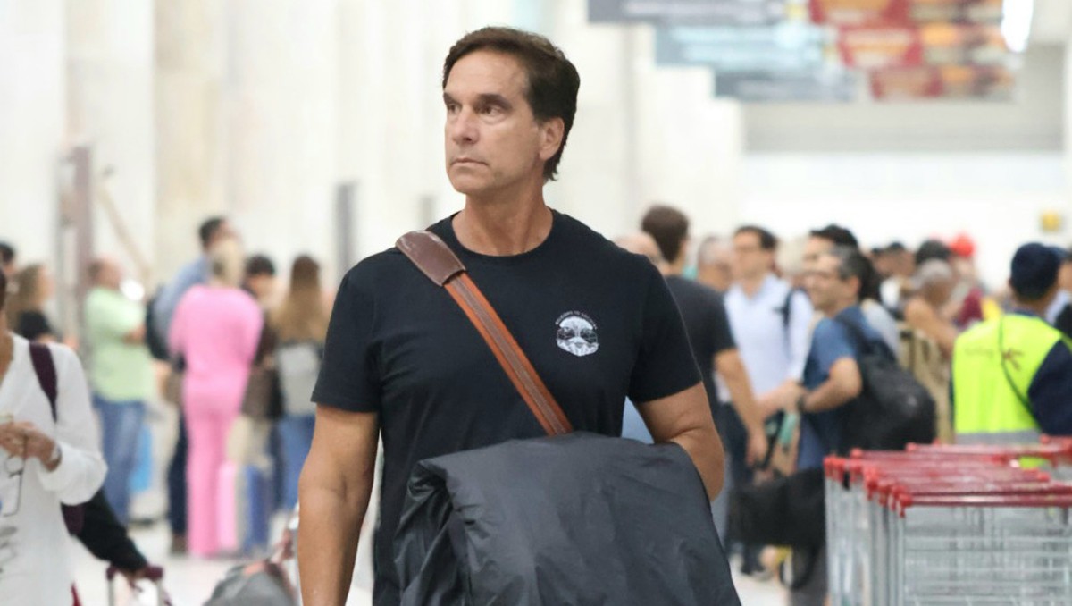 Aos 65 anos, Victor Fasano, galã dos anos 1980 e 1990, faz aparição rara