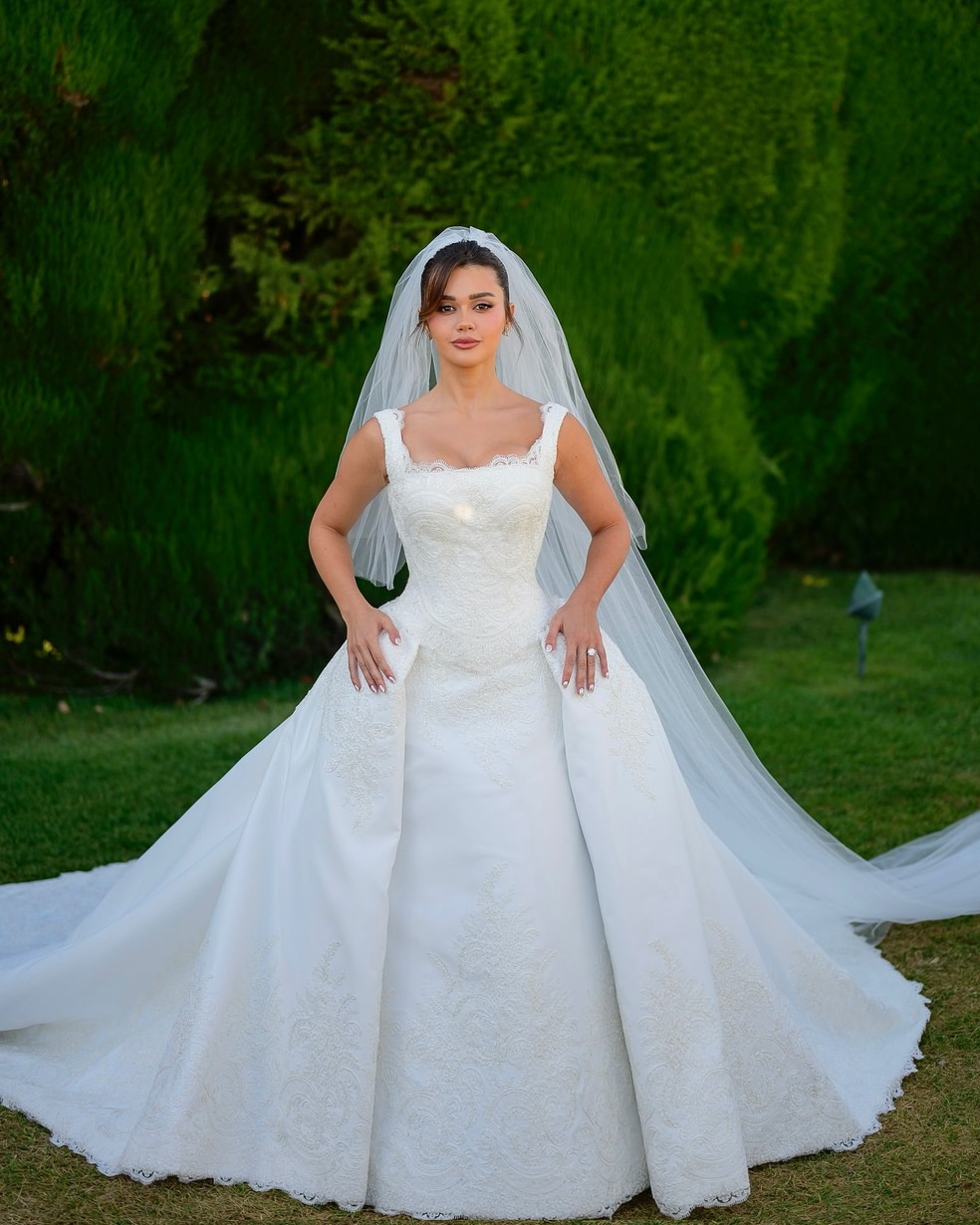 Franciny Ehlke mostra novas fotos de casamento com bilionário em ...