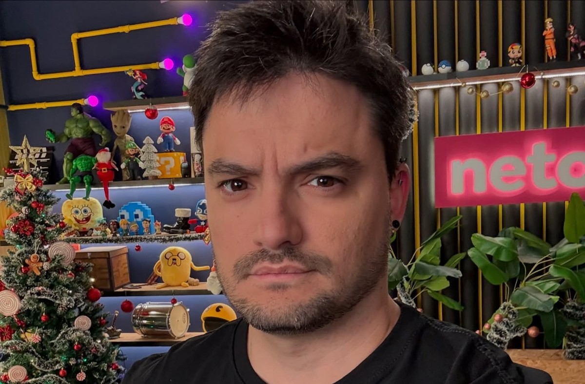 Felipe Neto opina sobre seu nome completo: 'Todo errado'