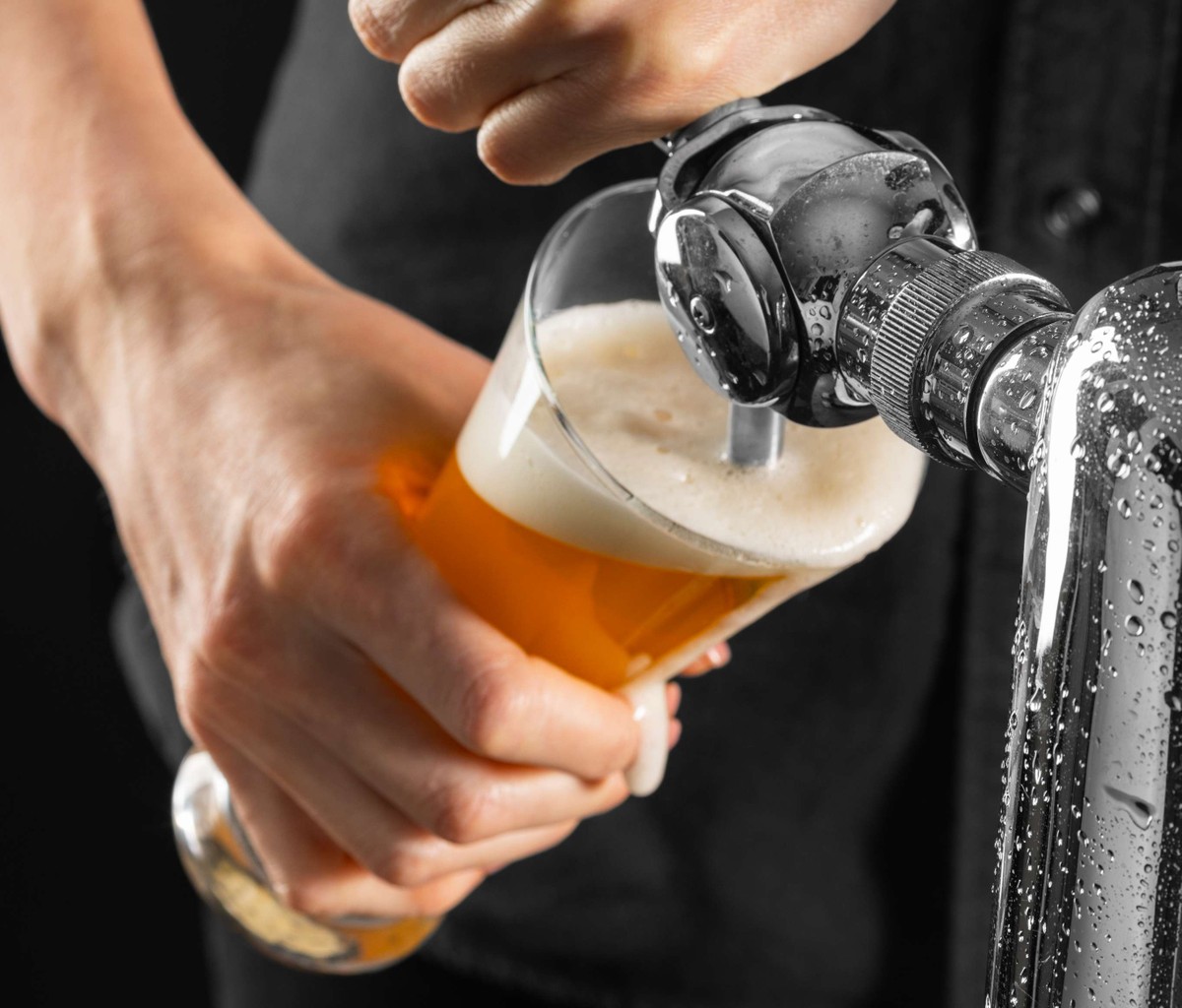 Com colarinho ou sem? Especialistas dão dicas para o chope perfeito ...