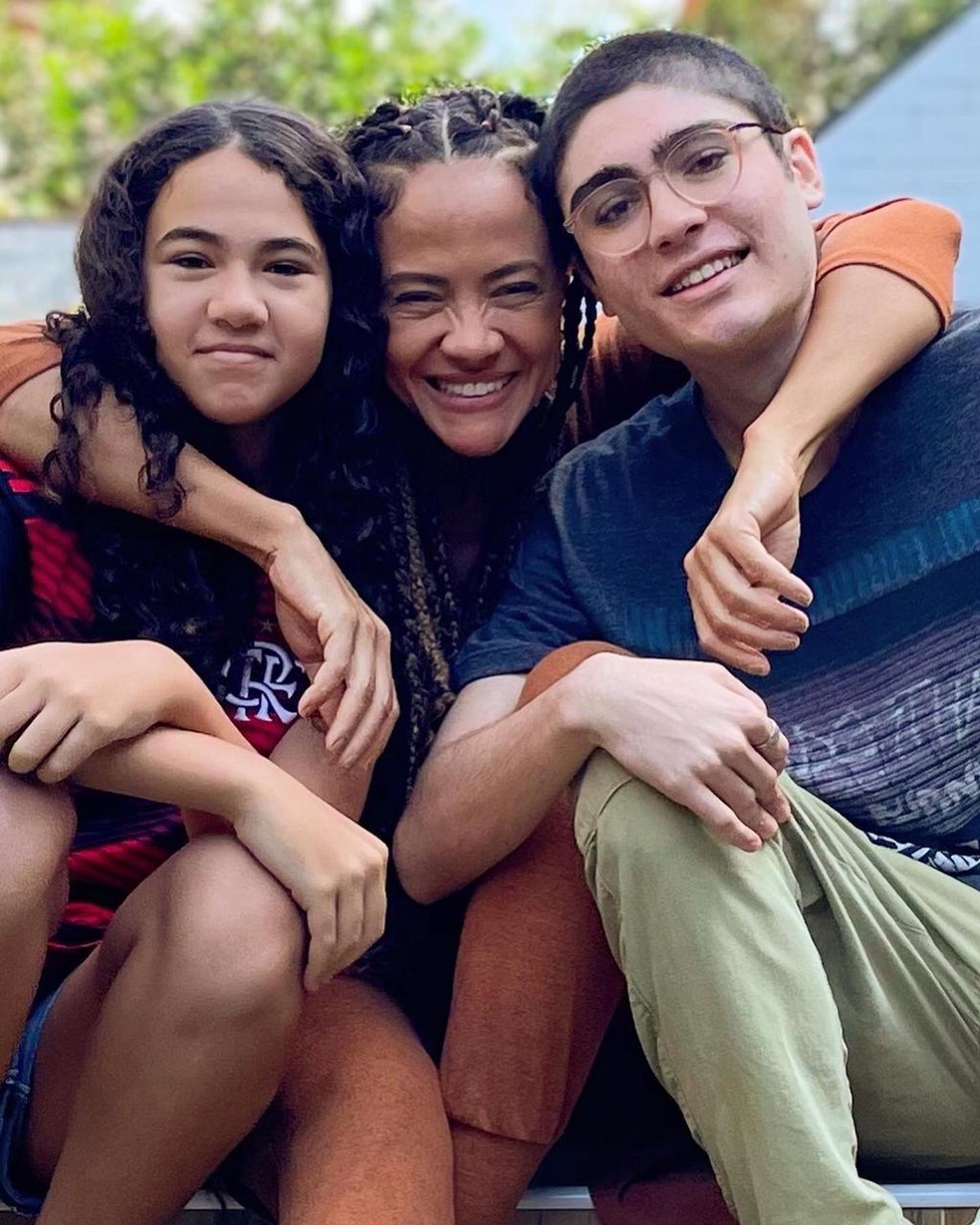 Alex Nader fala de casamento aberto com Aline Borges: 'Viver ...