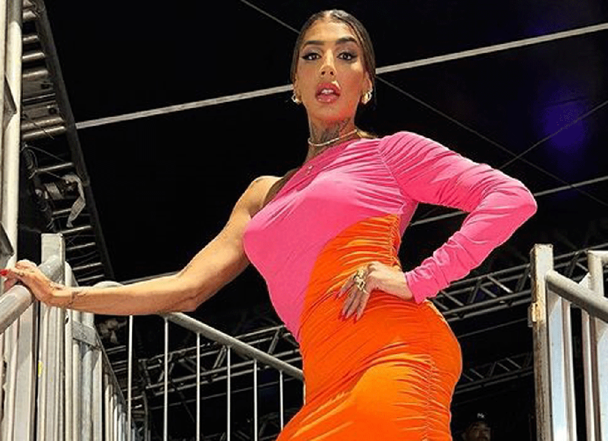 Pepita lembra expulsão de casa pelo padrasto e episódios de transfobia