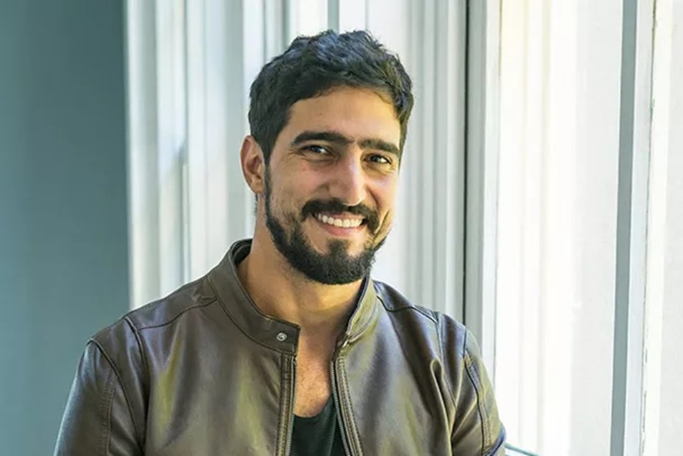 Renato Góes conta 'realização de sonho' ao fazer novela com Thaila Ayala