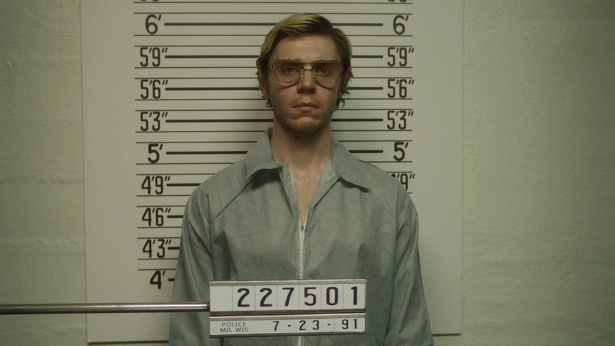 Canibal Dahmer: criador se defende de sensacionalismo e diz que foi ...