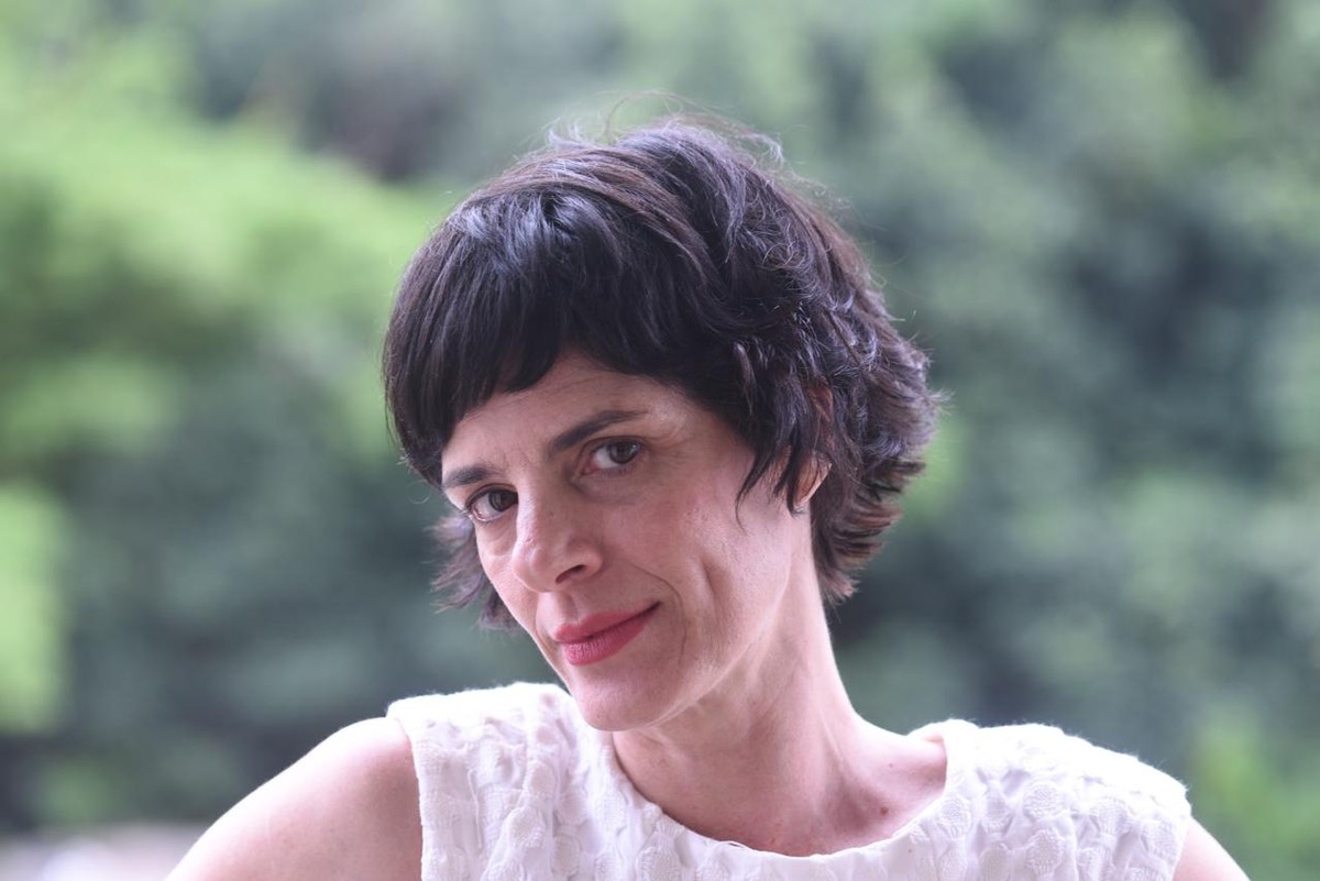 Isabel Guéron estreia peça no Rio e diz: 'Eu vivo eternamente o gozo e ...