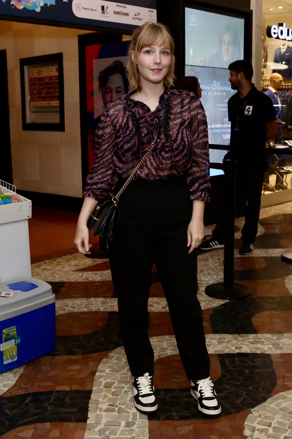 Lembra dela? Sol Vega, do BBB 4, faz aparição pública rara em ...