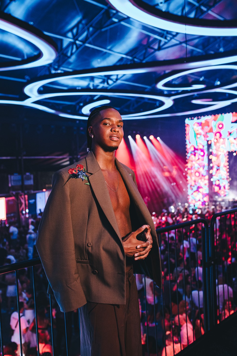 Andi Ricardo é anunciado como muso nego doce de camarote no Carnaval de ...