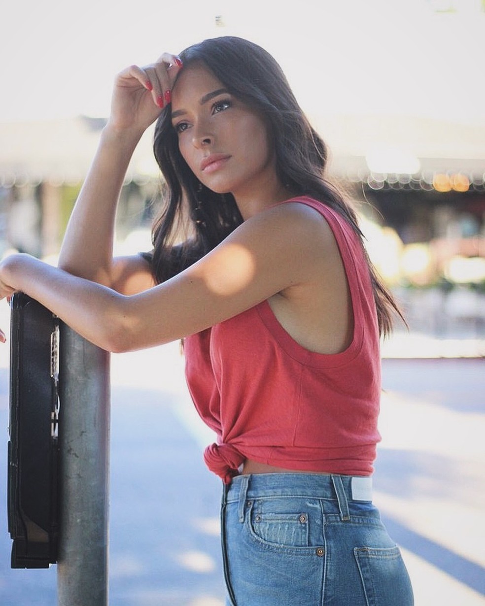 Bruno Mars está solteiro após 13 anos; saiba quem é Jessica Caban, ex ...