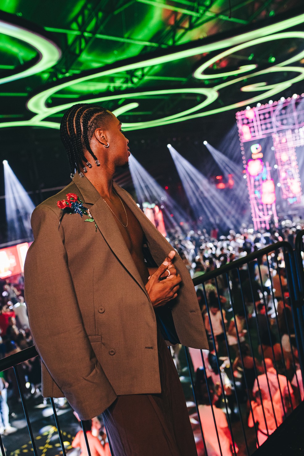 Andi Ricardo é anunciado como muso nego doce de camarote no Carnaval de ...