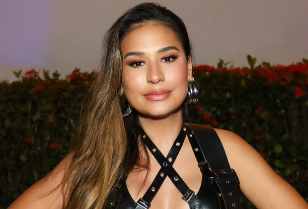 Saiba tudo sobre: Simone Mendes