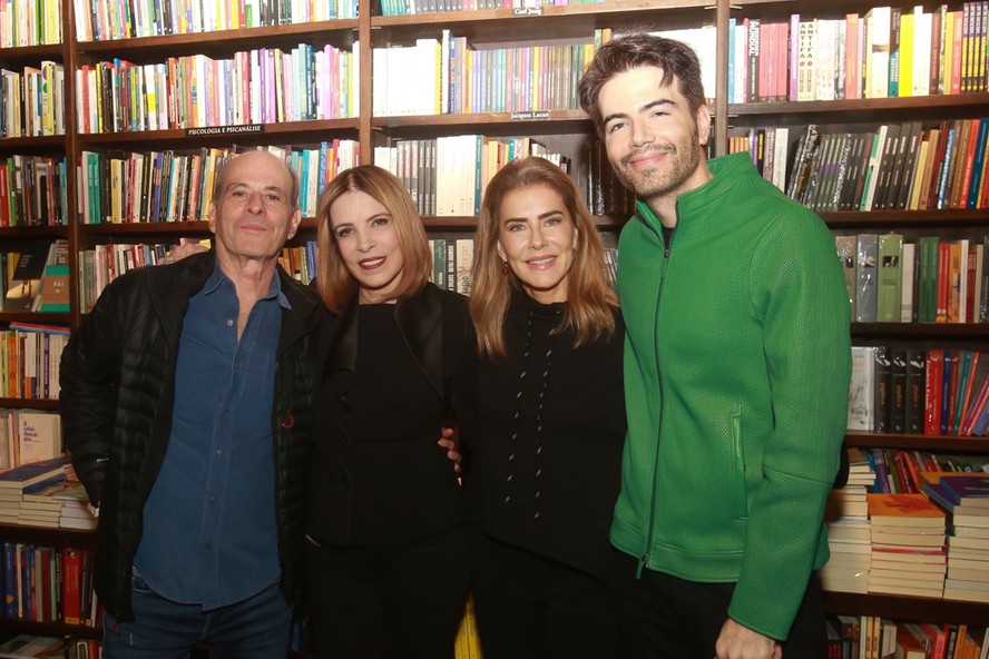 Liège Monteiro e Luiz Fernando Coutinho lançam livro no Rio