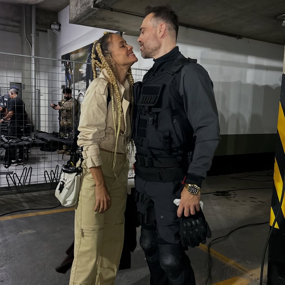 Aline Borges Sobre Casamento Não Monogâmico É Estar De Peito Aberto