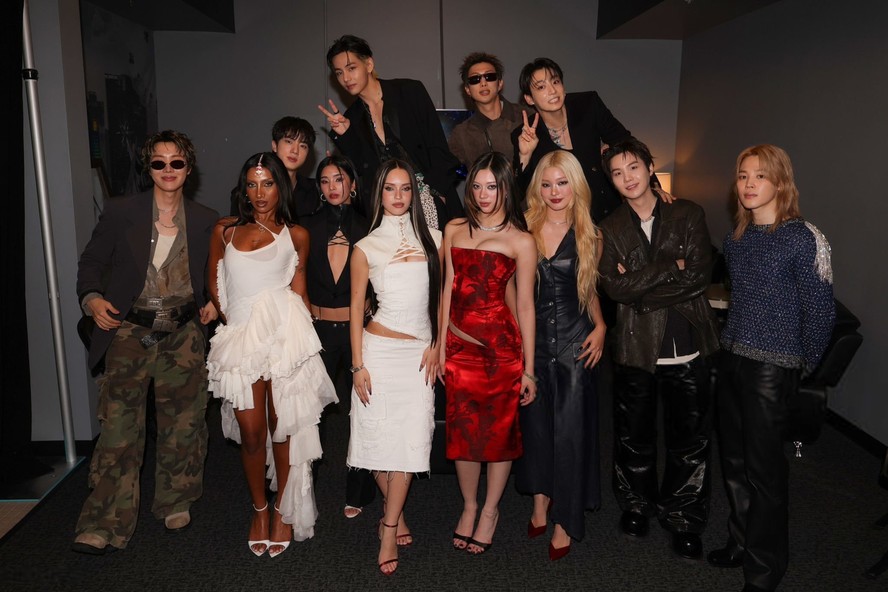 BTS, KATSEYE, TWICE e ‘Guerreiras do K-pop’ são destaques no American ...