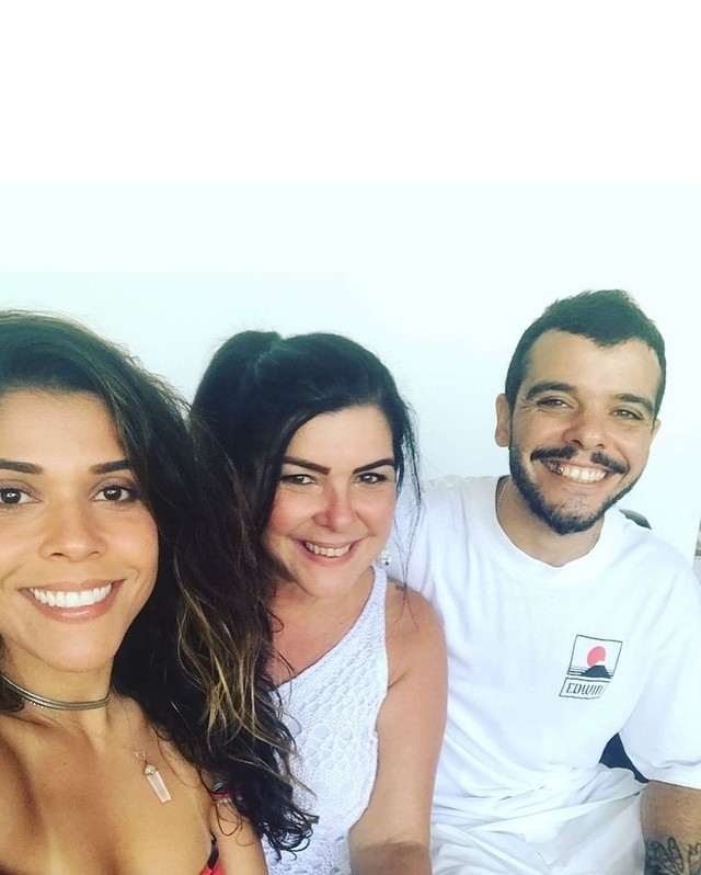 João Rebello e irmã, Maria Carol, nascidos no mesmo dia, comemoram ...