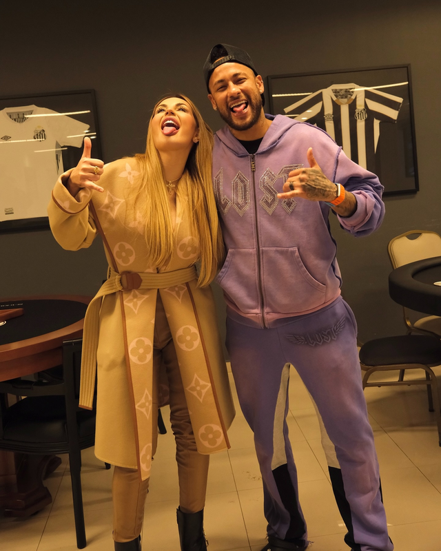 Deolane e Neymar se encontram e web lembra MC Kevin, que tinha tattoo ...