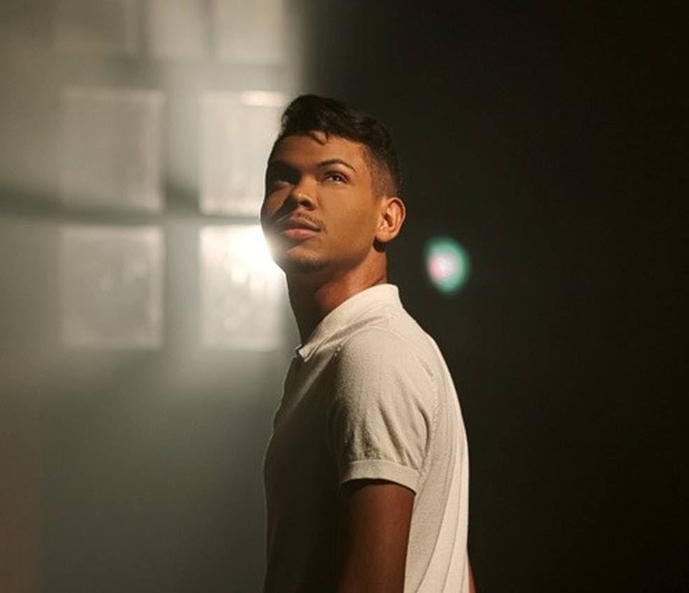 Jessé Aguiar detalha impactos na carreira após se assumir gay e fala ...