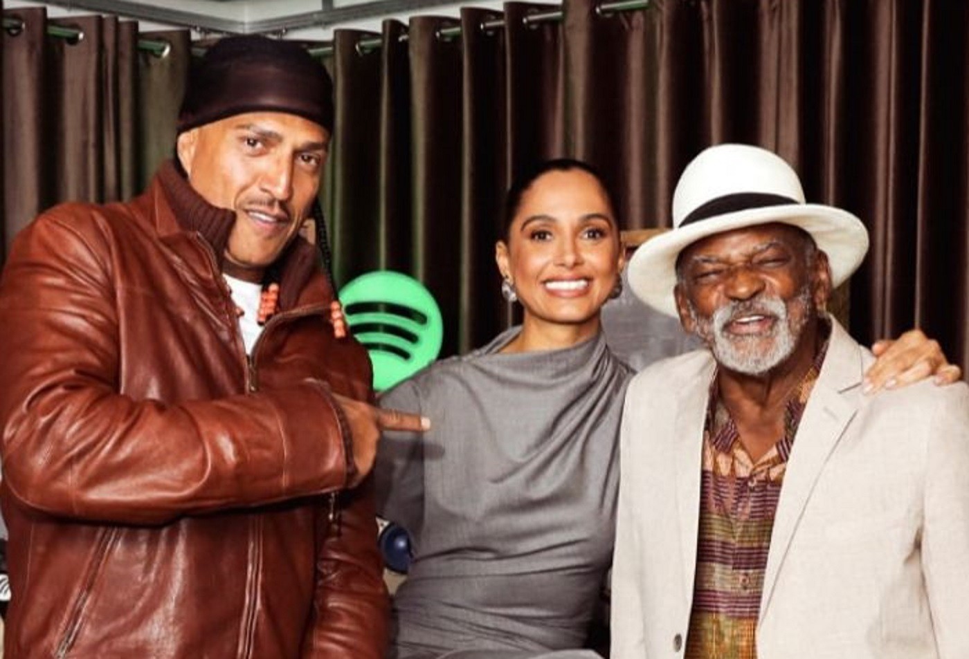 Mano Brown se desculpa com Camila Pitanga e o pai, Antonio Pitanga ...