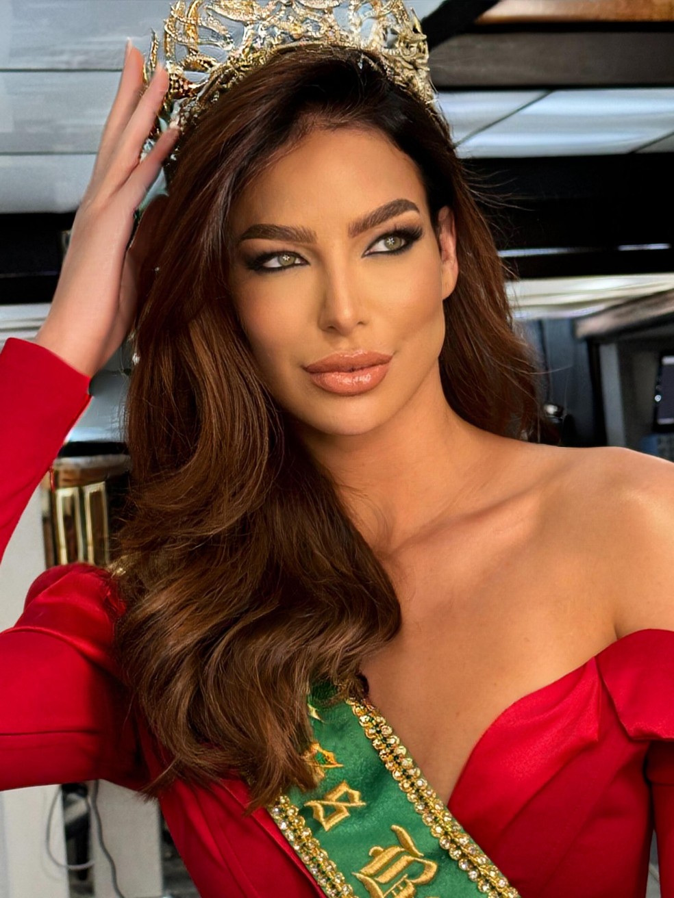 Gaúcha vencedora do Grand Miss Brasil 2024 está entre as 5 favoritas ao título internacional