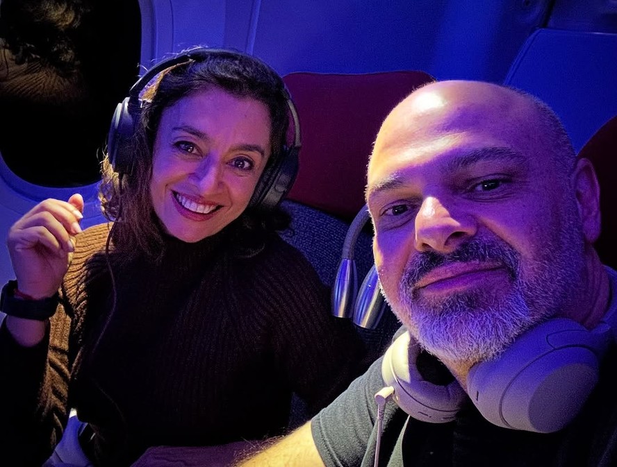 Catia Fonseca curte férias de 30 dias na Itália com o marido