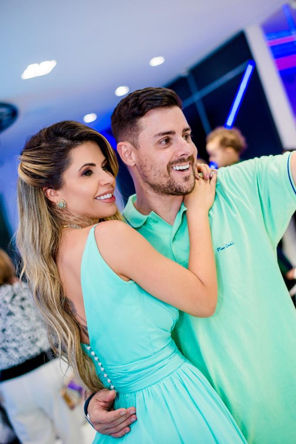 Ex-BBB Cacau Colucci se emociona em festa de 2 anos do filho, Arthur