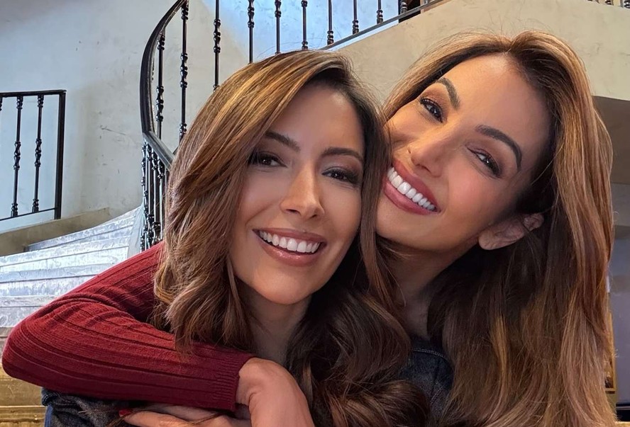 Patrícia Poeta posa com a irmã e surpreende fãs: 'Parecem gêmeas'