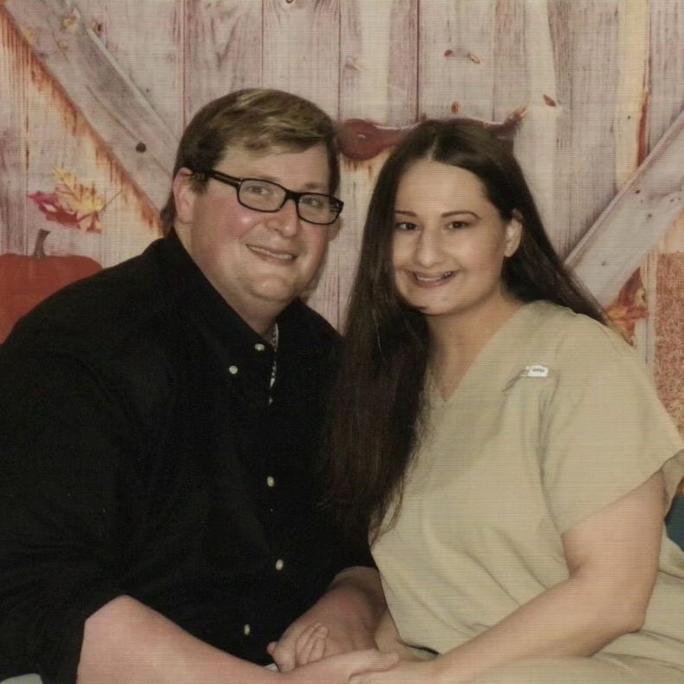 Fora da prisão, Gypsy Rose Blanchard defende o marido e conta detalhe ...