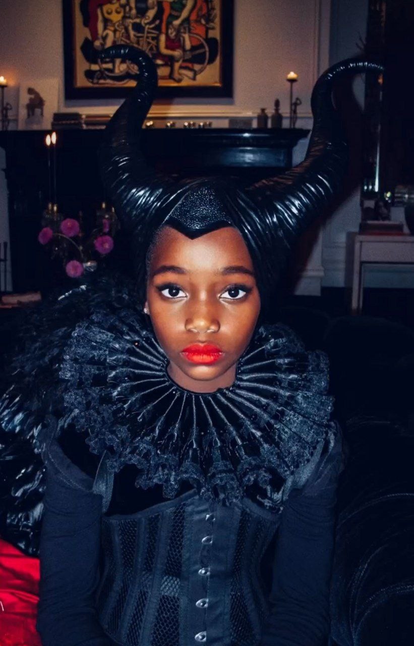 Madonna abre álbum de Halloween com os filhos