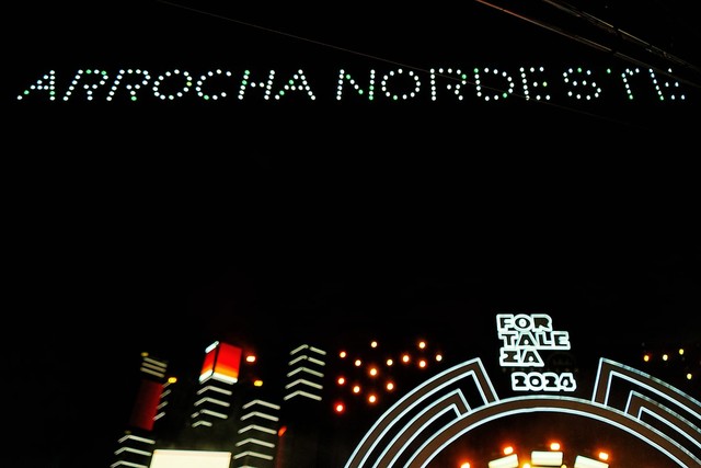 Drones de Alok impressionam com show de luzes no Réveillon de Fortaleza ...