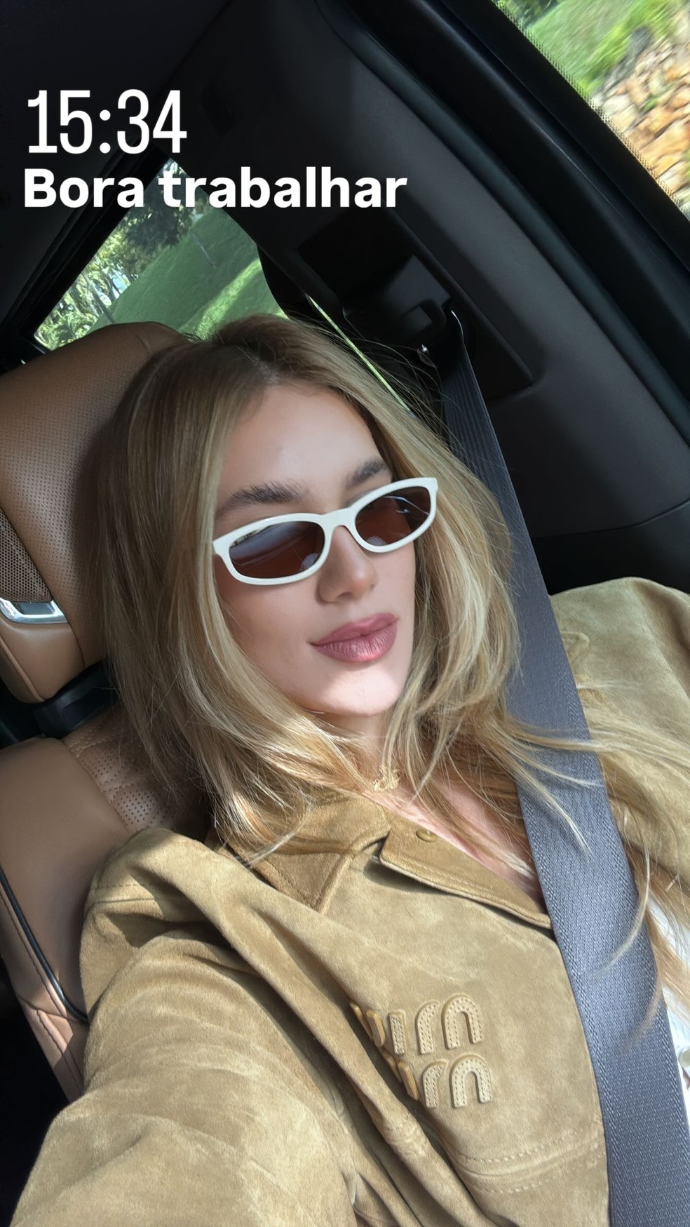Com look de R$ 70 mil, Virginia mostra jatinho com adesivo do ex-marido ...