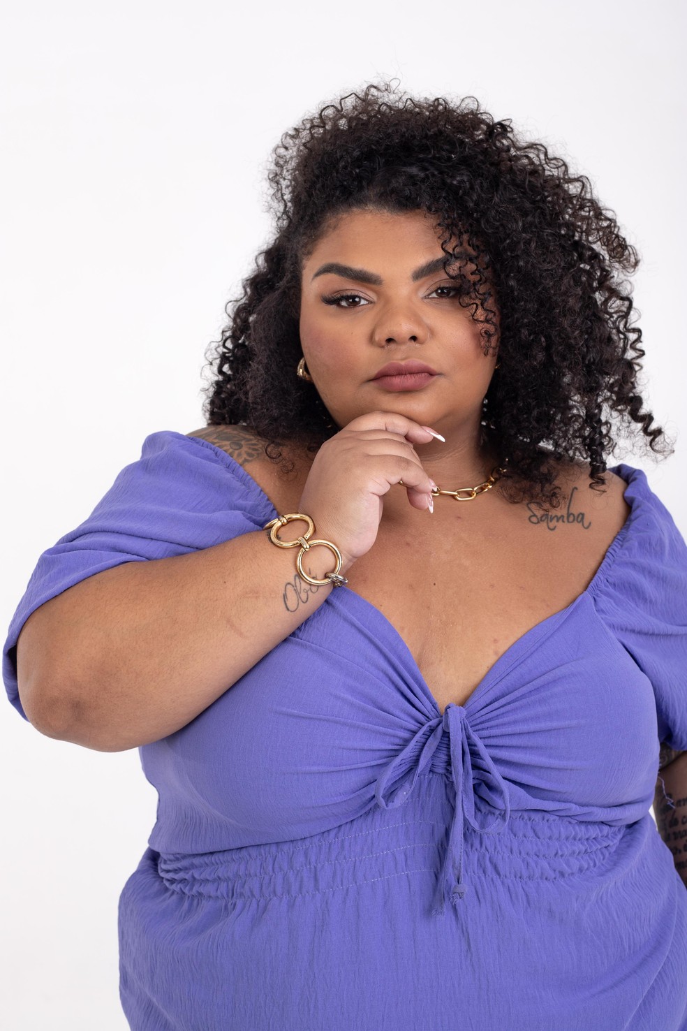 Flora Cruz vê como 'missão' sua luta na web para representar as ...